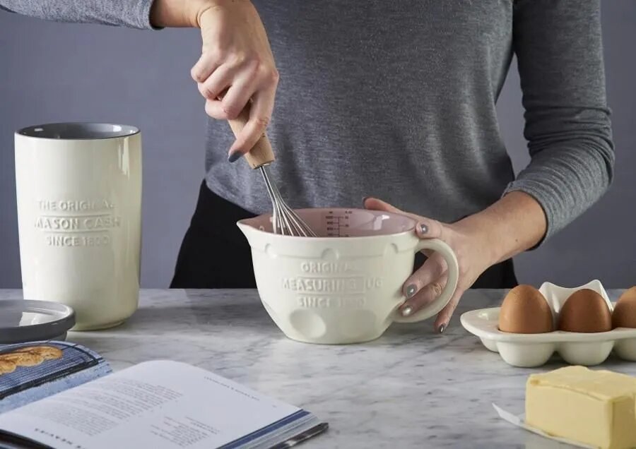 Кувшин Innovative Kitchen керамический 1 л для воды/сока с мерной шкалой — фото 1