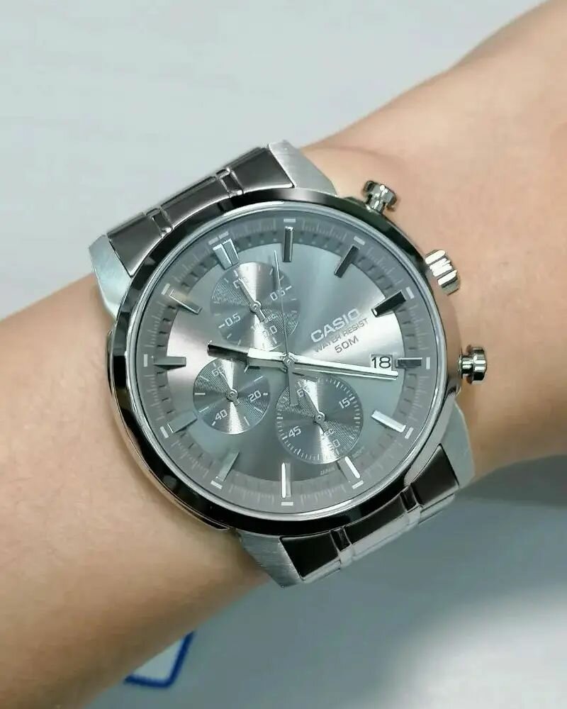 Наручные часы CASIO — фото 1