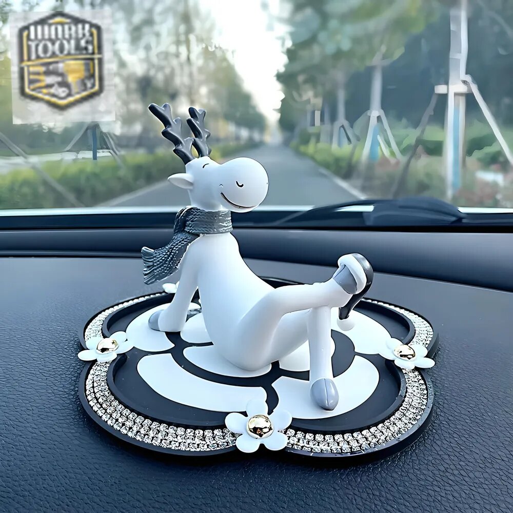 Автомобильное украшение Лось + Коврик "Алмаз" для салона авто, фигурка из смолы 11х11х4 см — фото 1