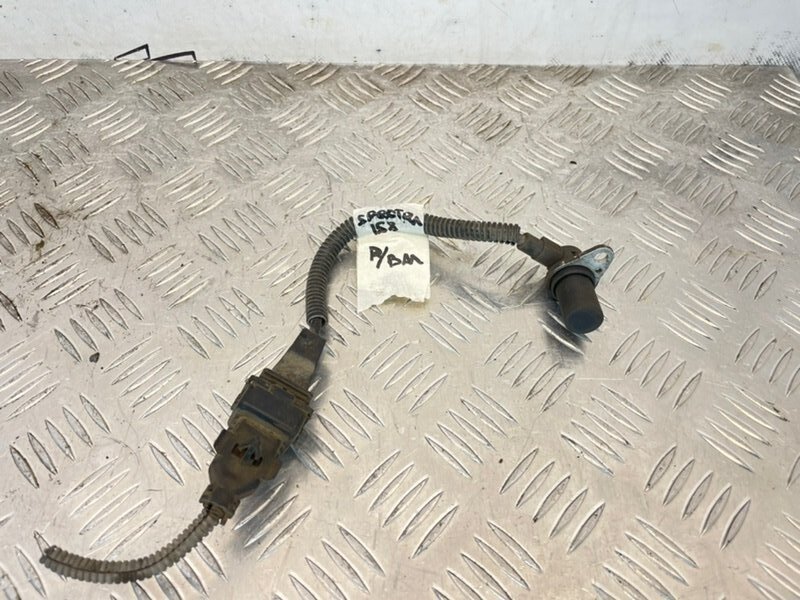 Б/У датчик положения распредвала Kia Spectra 2007 SD S6D 55308 Hyundai-KIA арт. 0K30E18131B