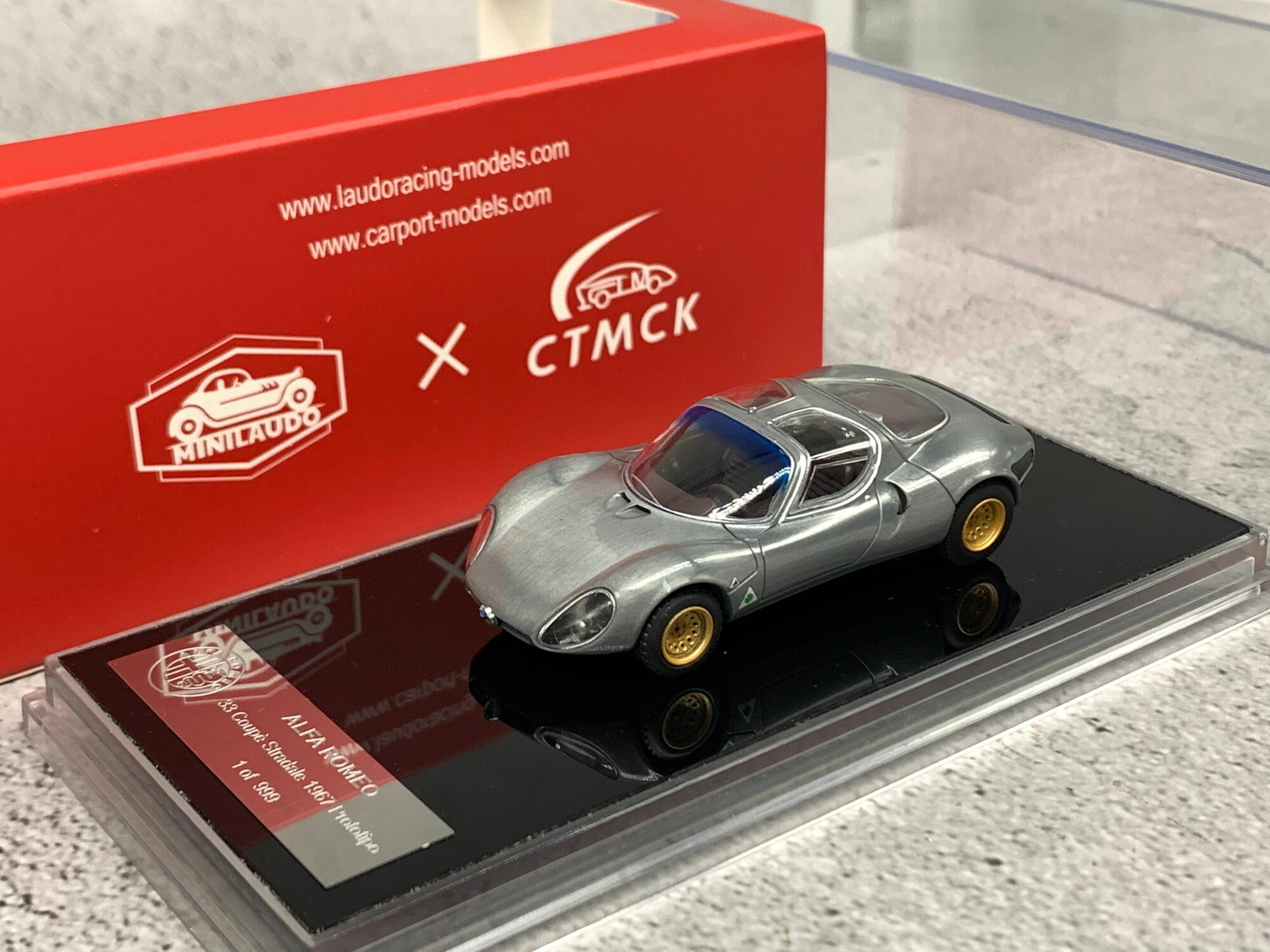 1/64 Alfa Romeo 33 Coup Stradale 1967 Прототип литой модель автомобиля