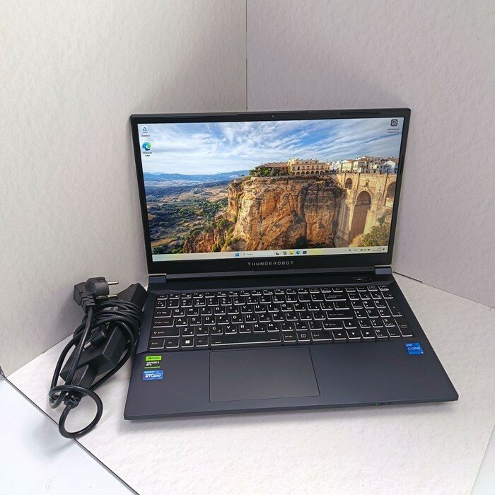 Ноутбук ThundeRobot 911S Core