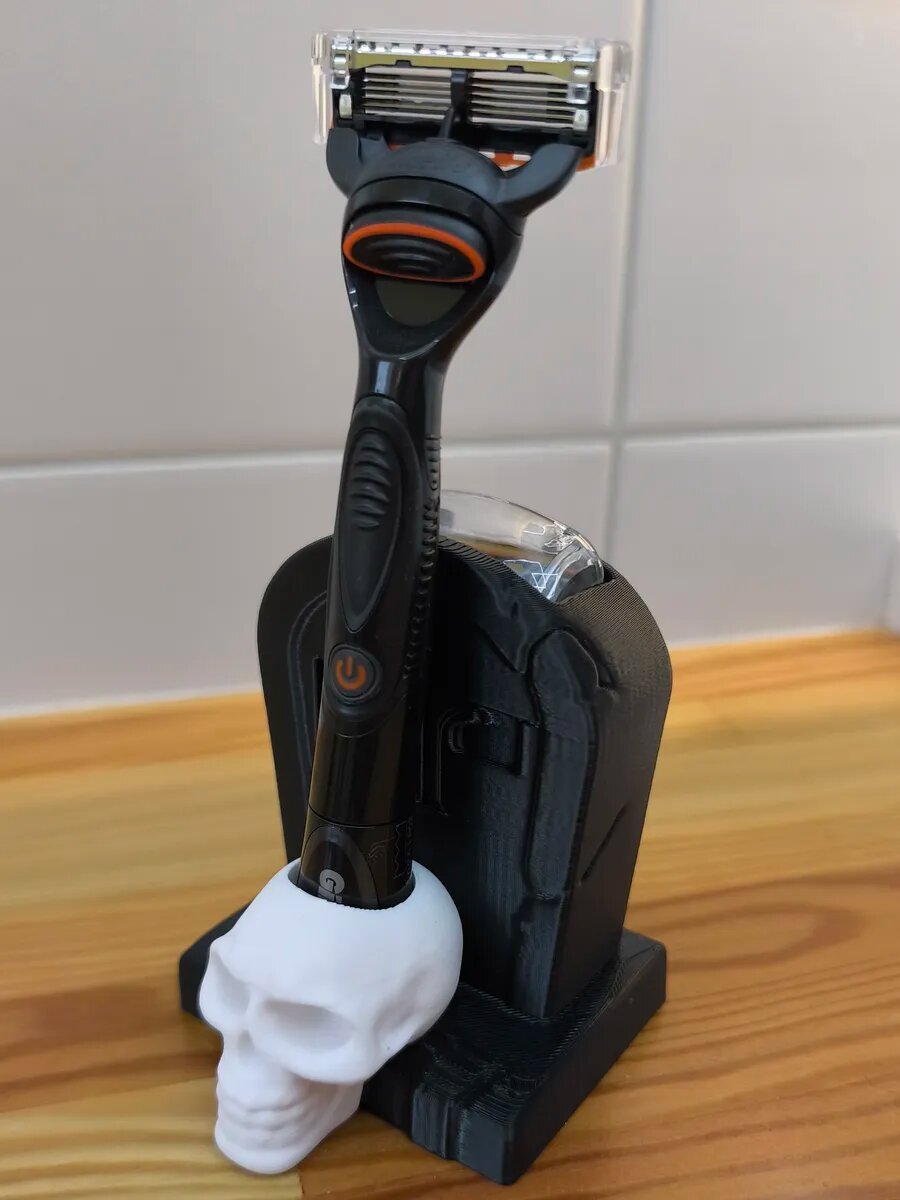 Держатель бритвенного станка и сменных кассет Череп