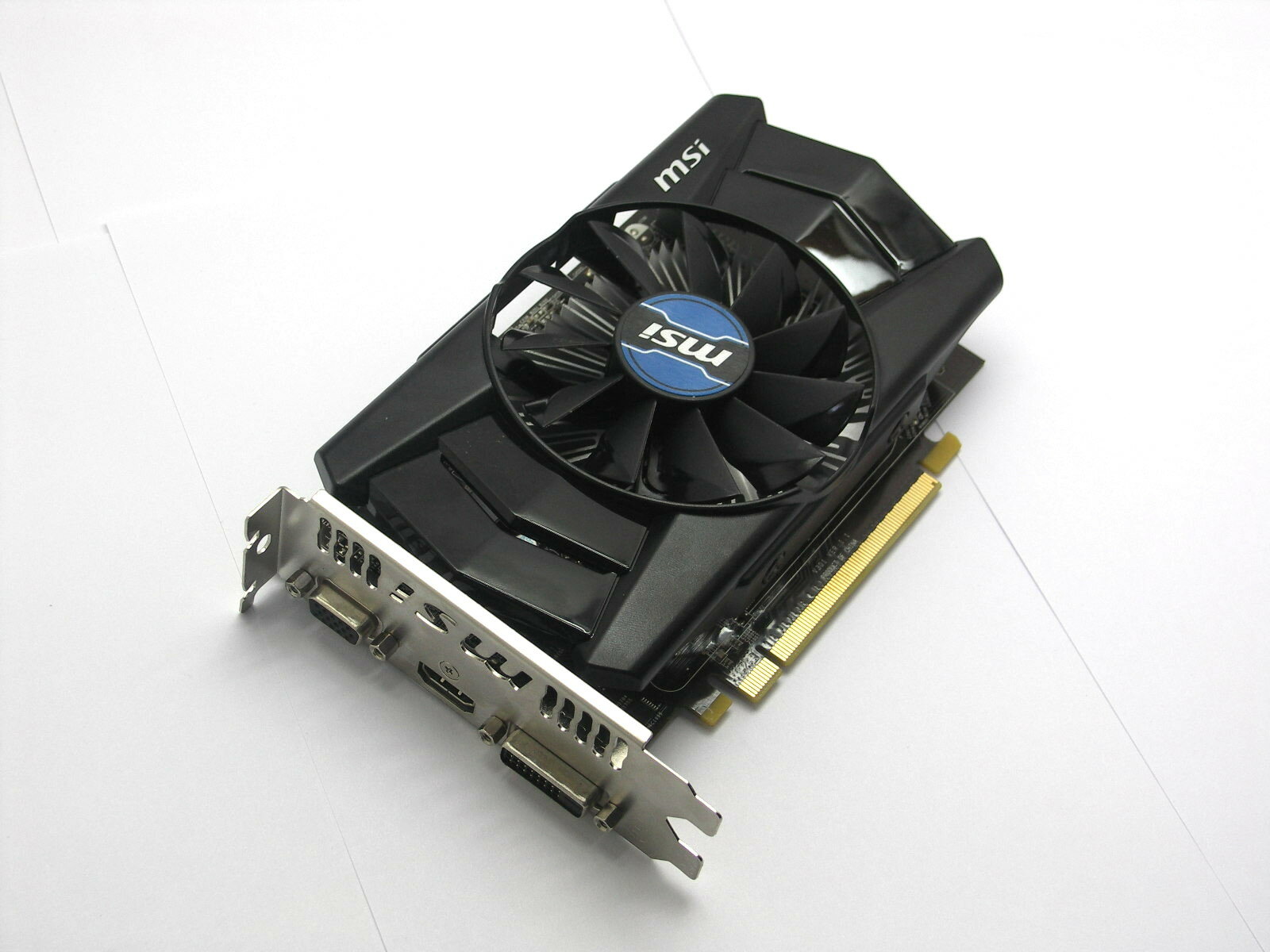 Видеокарта 2Gb Radeon R7 250, MSI 2GD3 OC, PCI-E