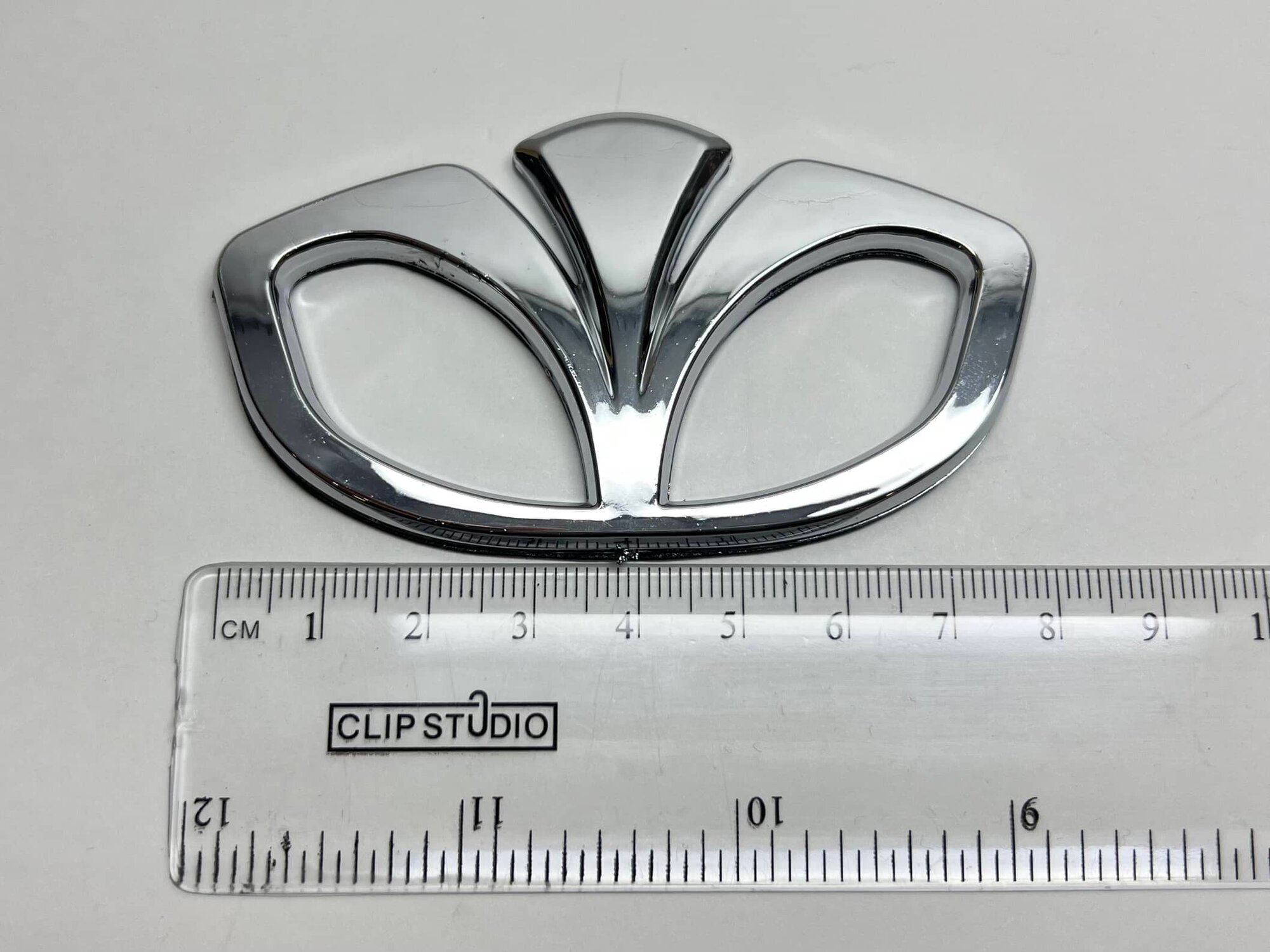 Логотип (шильдик, надпись, эмблема) "Daewoo" 8 см, арт: 8909-К