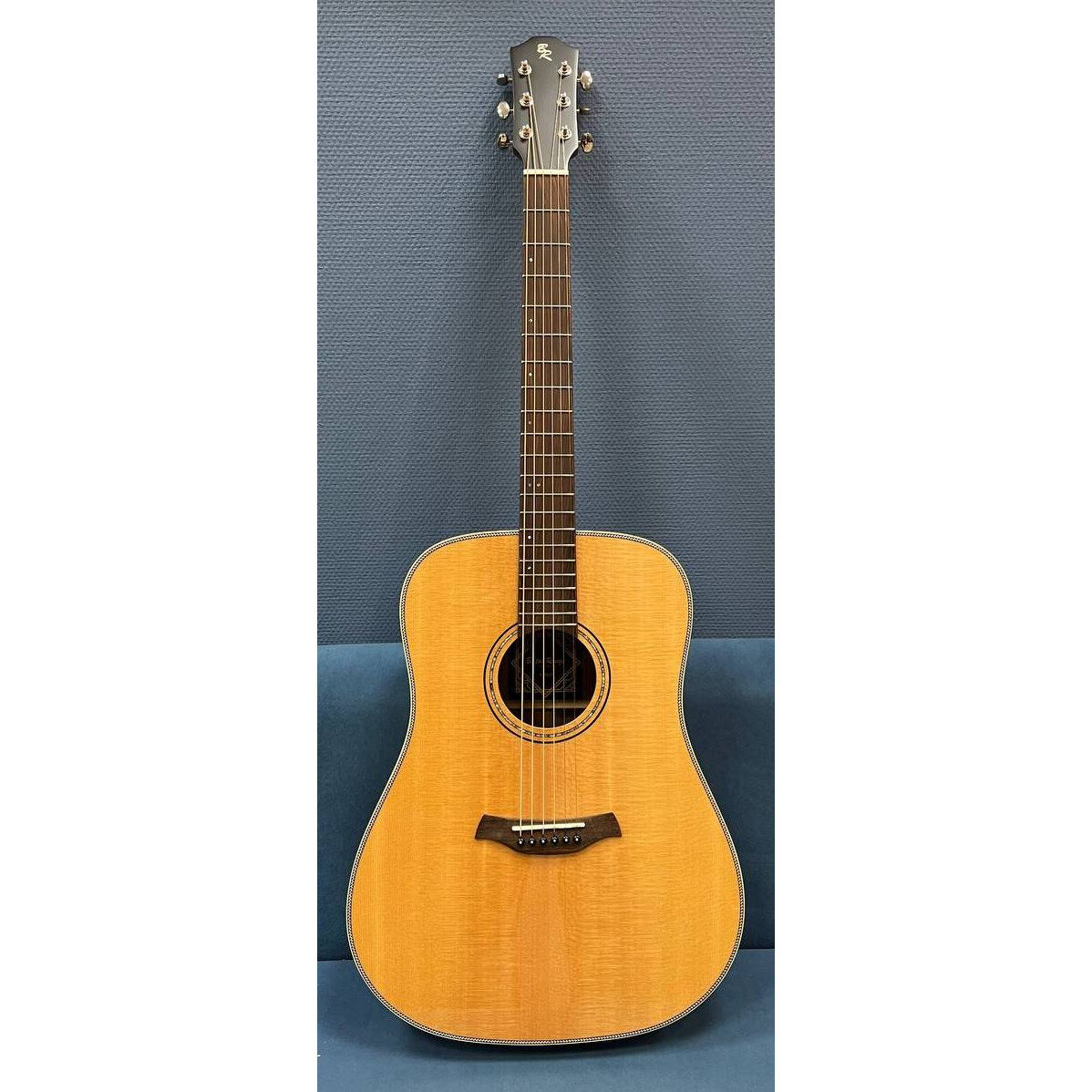 Акустическая гитара BATON ROUGE X34S/D