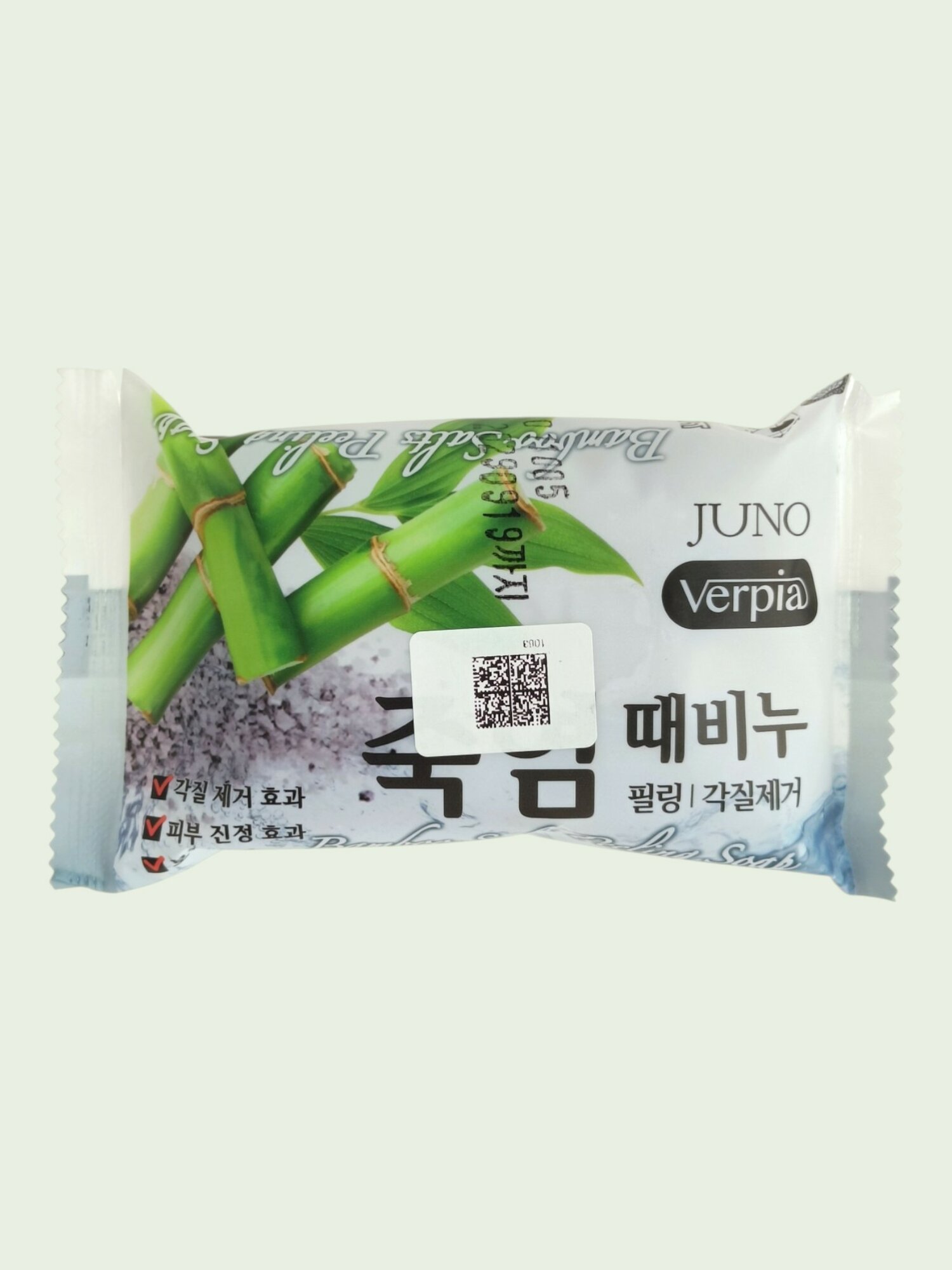 Мыло-пилинг для рук и тела Juno с бамбуковой солью, 150 г