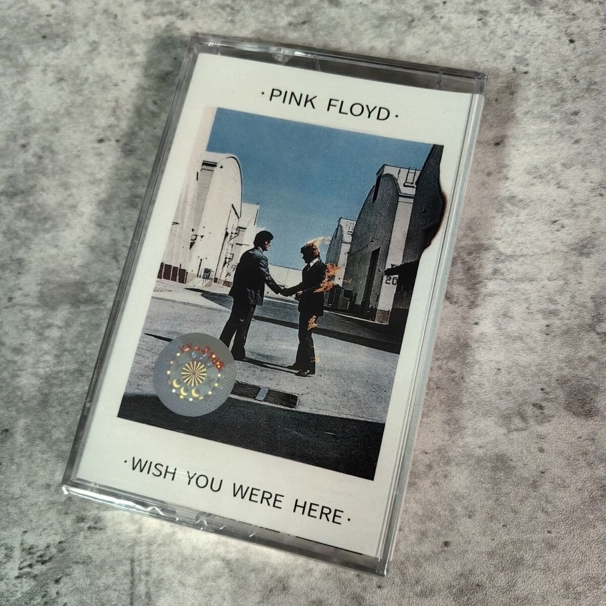 Аудиокассета Pink Floyd — Wish You Were Here, чёрный корпус, 5 треков, новая, запечатана, подарок фанату