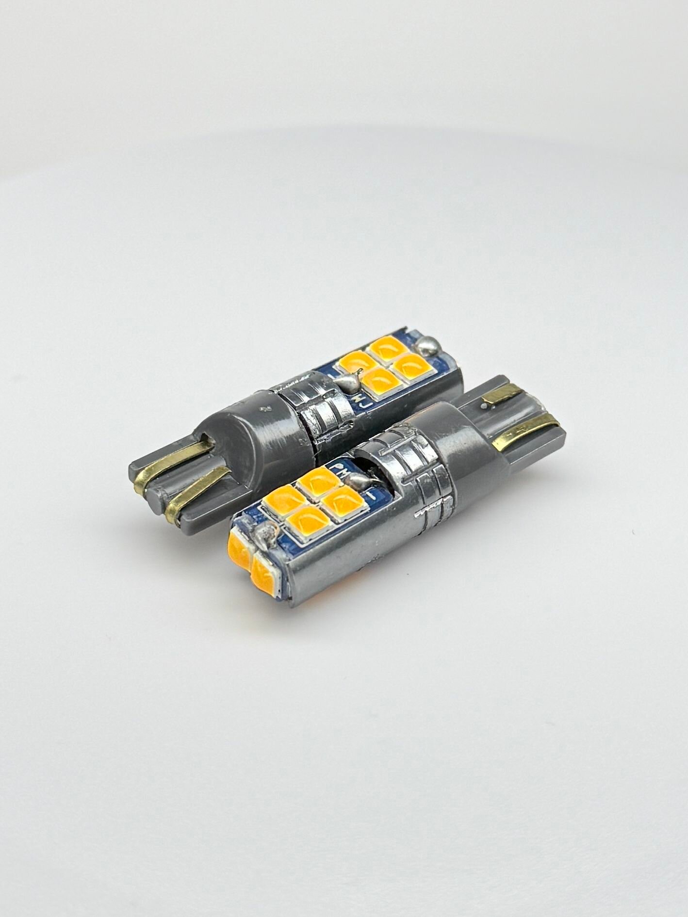 Желтые 2шт яркие LED лампы T10 W5W 12V 1200Lm 3030 10SMD 3D (W10W T15 W16W) для габаритов, багажника, ДХО, подсветки салона, номерного знака
