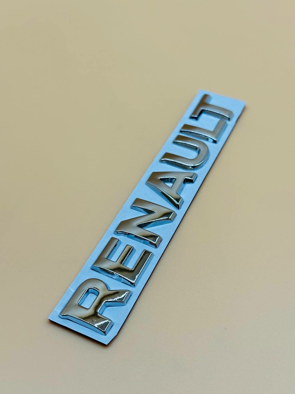 Шильдик Наклейка Renault Хром 15 см