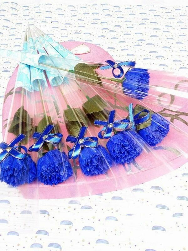 Подарок учителю: Мыльная гвоздика в коробке (не вянет!)