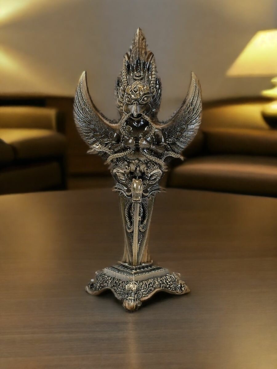 Пурба Гаруда, металл . Декор для дома,19cm*8cm