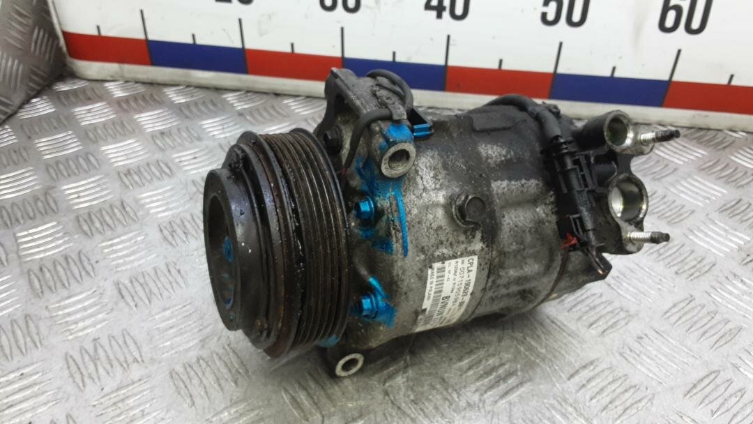 Компрессор кондиционера Land Rover Discovery Sport 2016 PLA-19D629-BH