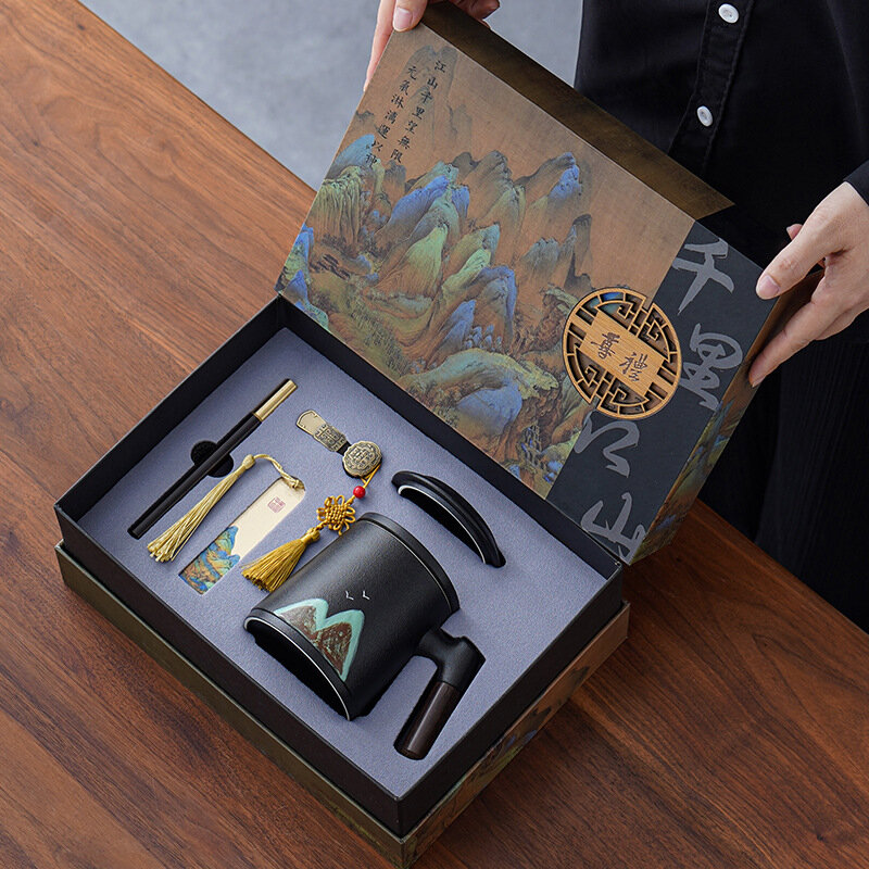 Набор для бизнеса компании: подарок, блокнот "Тысяча миль рек и гор", офисная керамическая чашка для чая, сувенир для клиентов