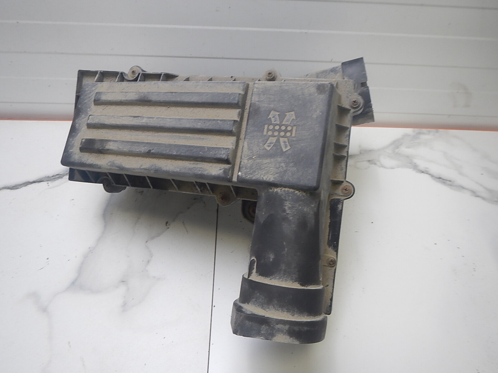 Б/У Корпус воздушного фильтра, Skoda (Шкода)-OCTAVIA A5 (1Z) (04-) SKODA OCTAVIA A5 (1Z) (04-) 1,8 Без видимых повреждени...