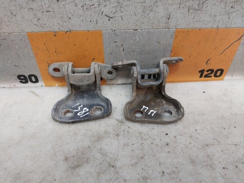 Б/У Верхняя и нижняя Петля двери Nissan Terrano II 2003 2, R20 Перед. Прав. 475314 NISSAN арт. 8240090J31