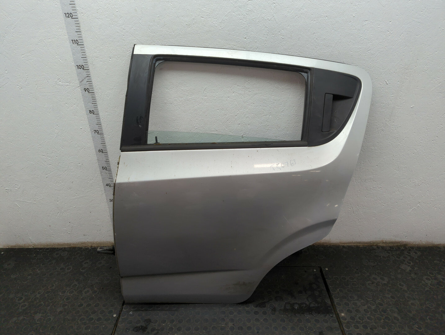 Дверь боковая (легковая) левая задняя Chevrolet Aveo (T300) Б/У