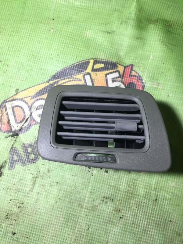 Дефлектор воздуховод левый Chevrolet Cobalt Б/У с пробегом