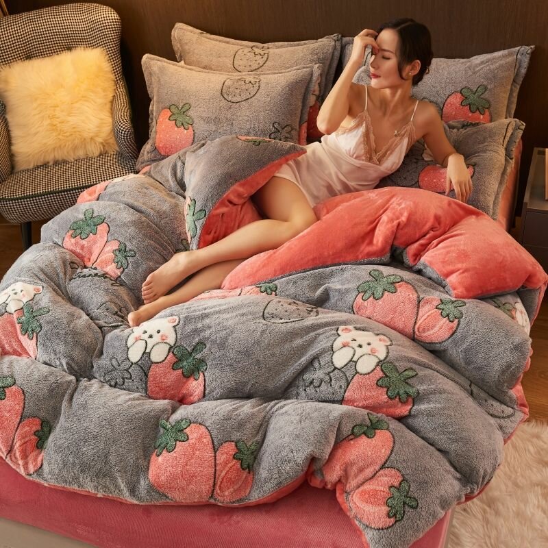 Зимний флисовый молочный бархатный пододеяльник, утолщенный фланелевый двусторонний коралловый флис, теплый комплект для студенческого общежития, четырехкомпонентный набор