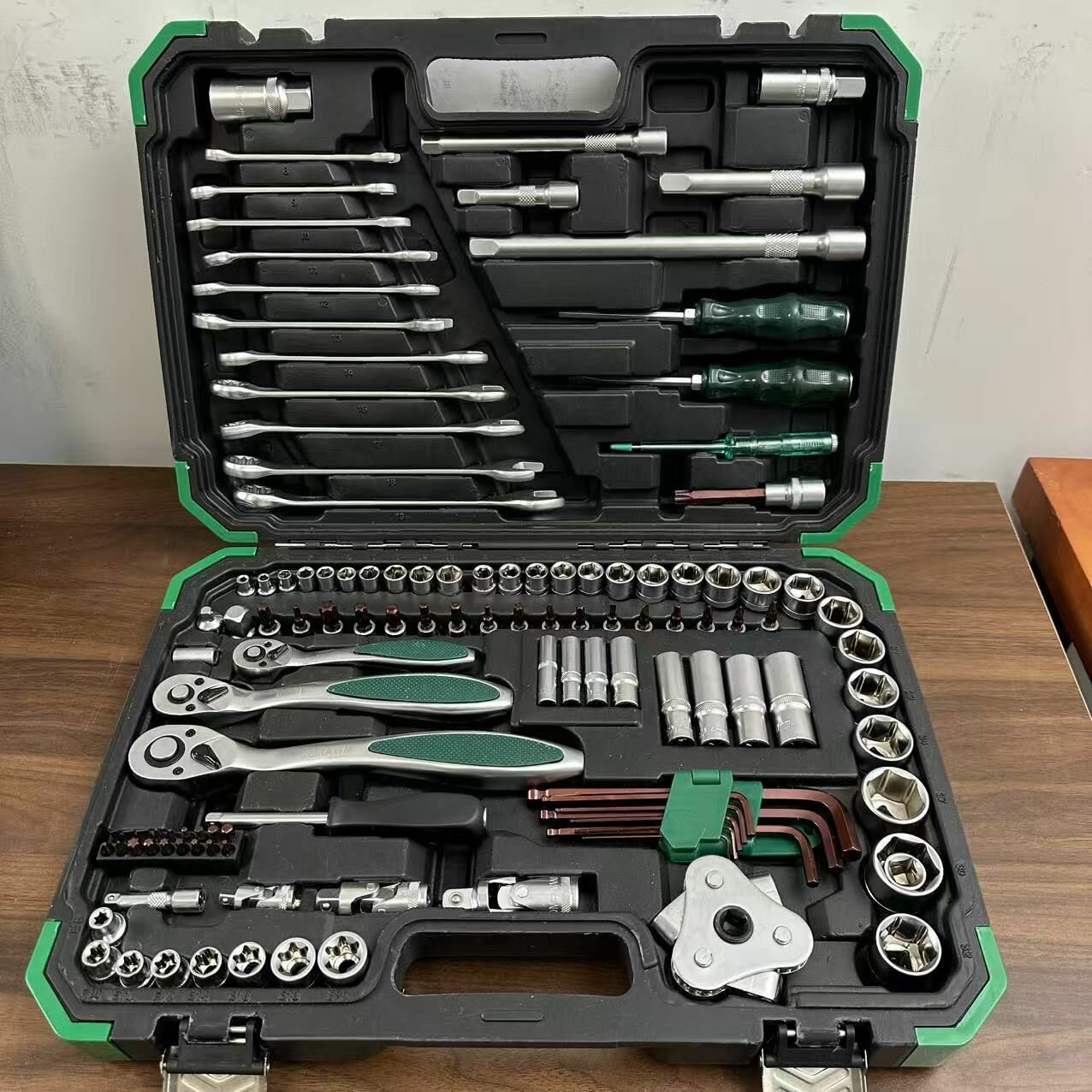 121-предметный набор инструментов для авторемонта, комплект для обслуживания автомобиля, набор головок, комбинированный ключ для ремонта автомобиля