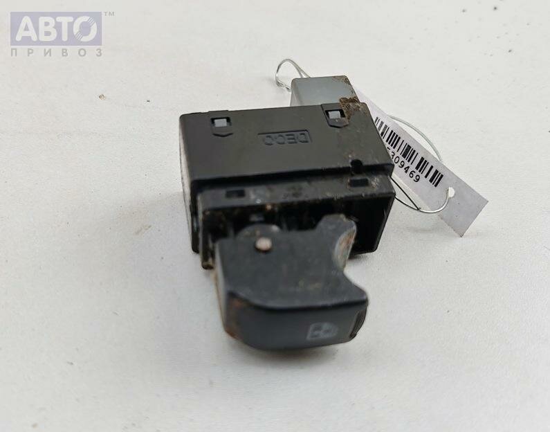 Кнопка стеклоподъемника переднего правого Chevrolet Spark