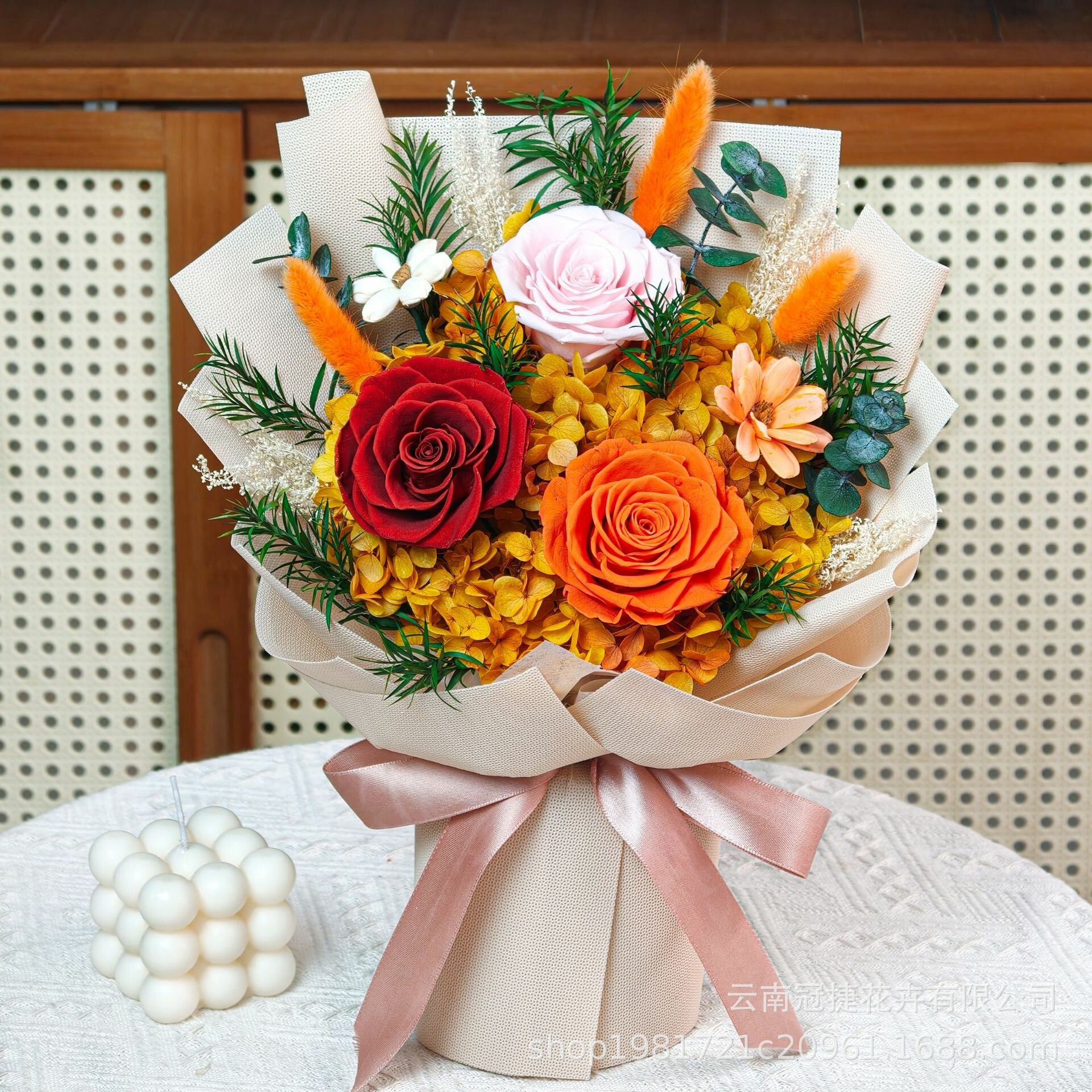 Засушенные розы, подарок на День матери, небольшой букет на День святого Валентина, букет из засушенных цветов, готовая подарочная коробка