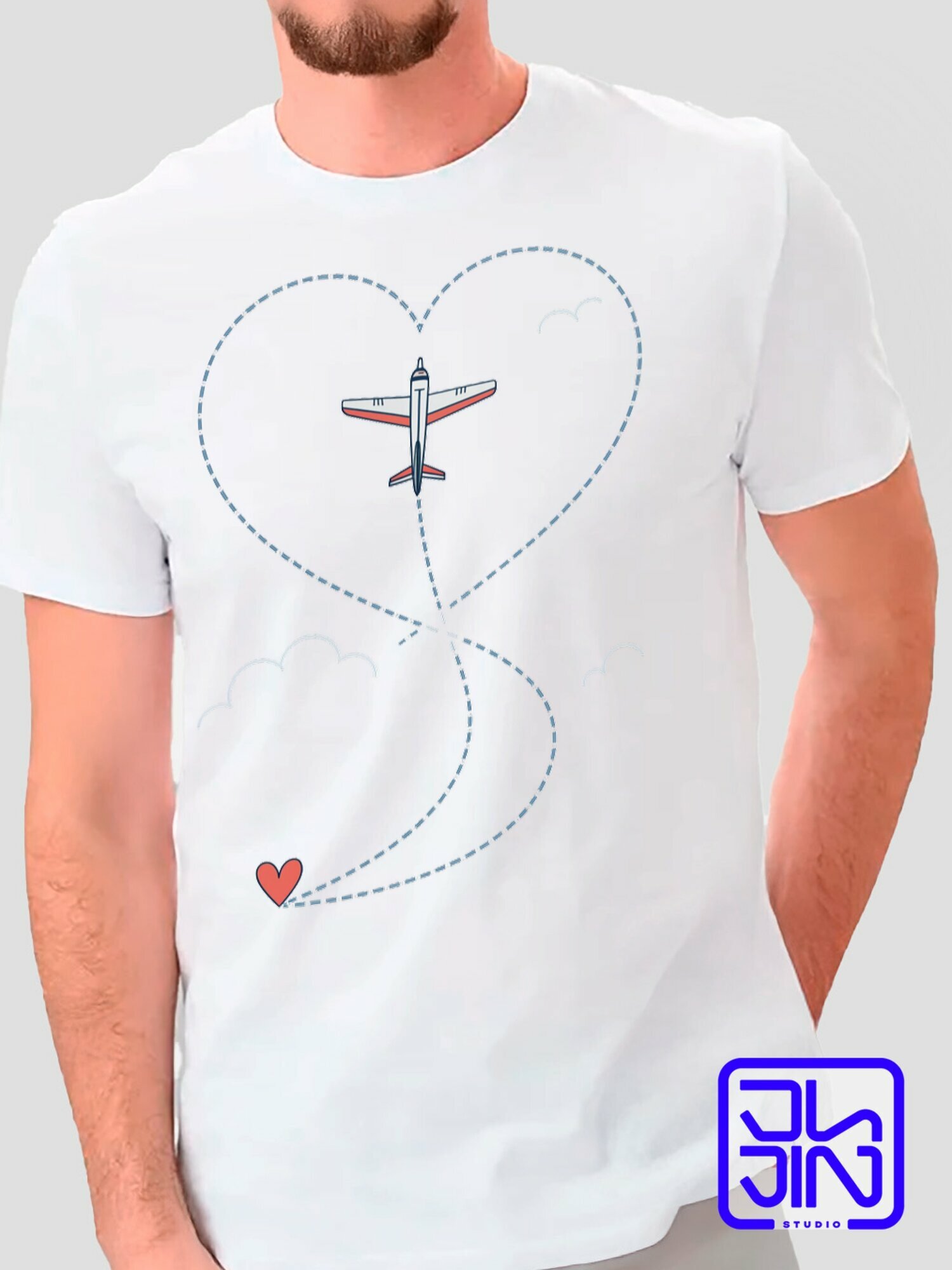 Футболка классическая мужская с авторским принтом Минималистичная бело-голубая композиция с самолетом, сердцем и мягкими облаками, белый хлопковый трикотаж с прикольным рисунком на груди
