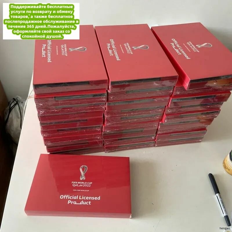 Футбольные памятные монеты ЧМ 2022 в подарочной упаковке с сертификатом подлинности и автографом коллекционное издание, набор из 8 монет