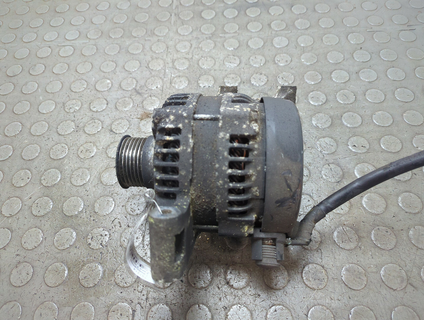 Генератор Ford Focus 2 Б/У