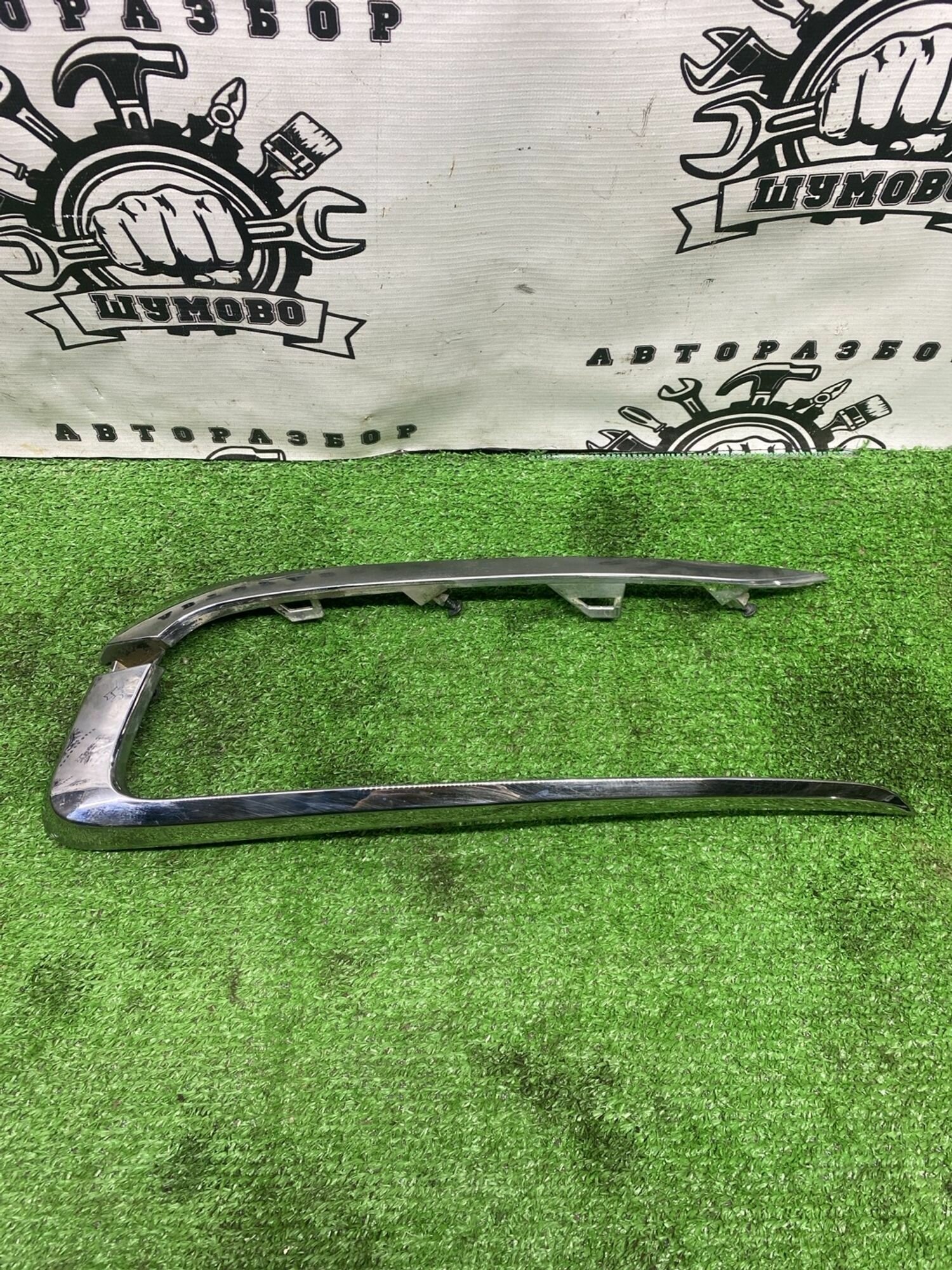 Молдинг бампера правый ВАЗ (LADA) Granta, I рес. с пробегом