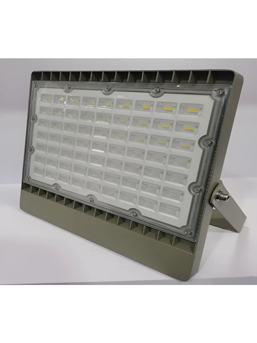 Прожектор LED F100, 50Вт, теплый белый свет, для наружного и внутреннего освещения