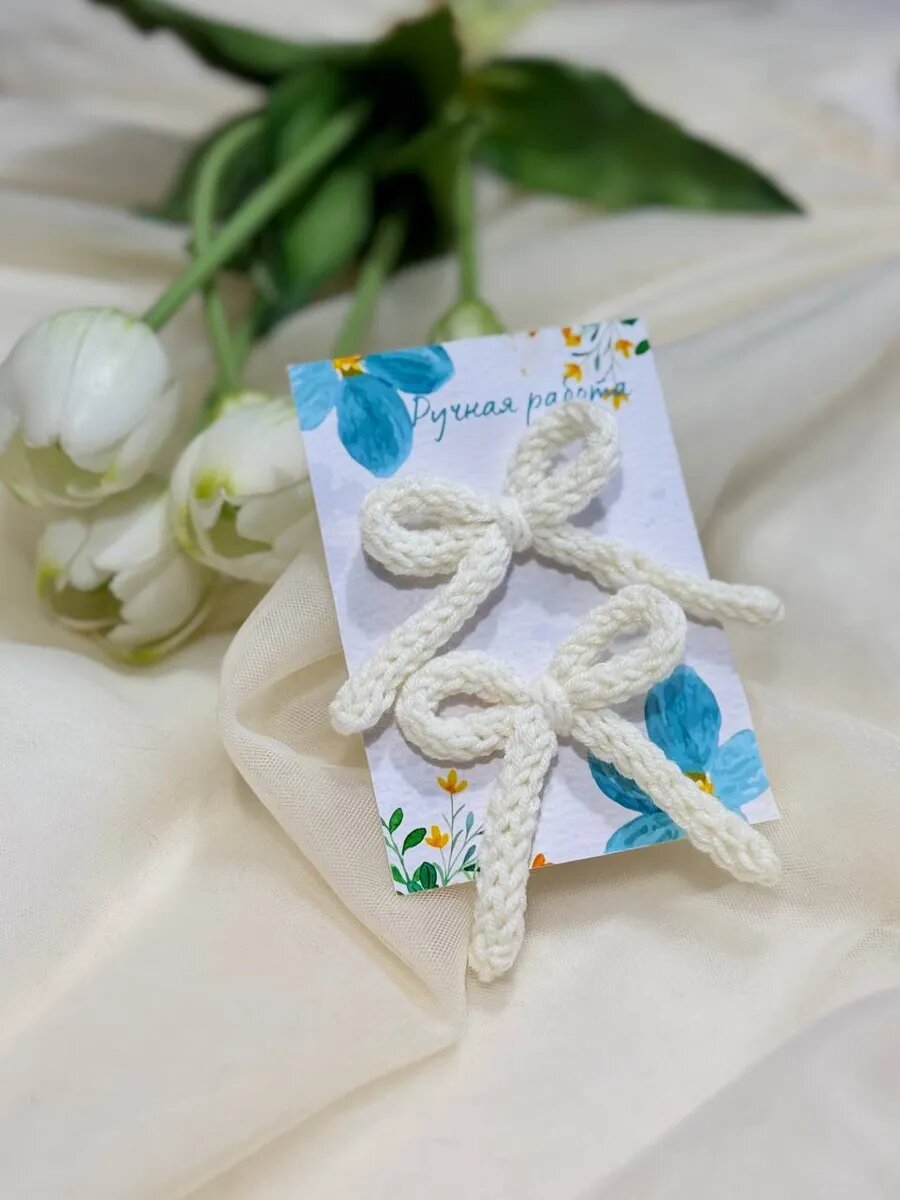 Вязаные резинки бантики набор 2 шт