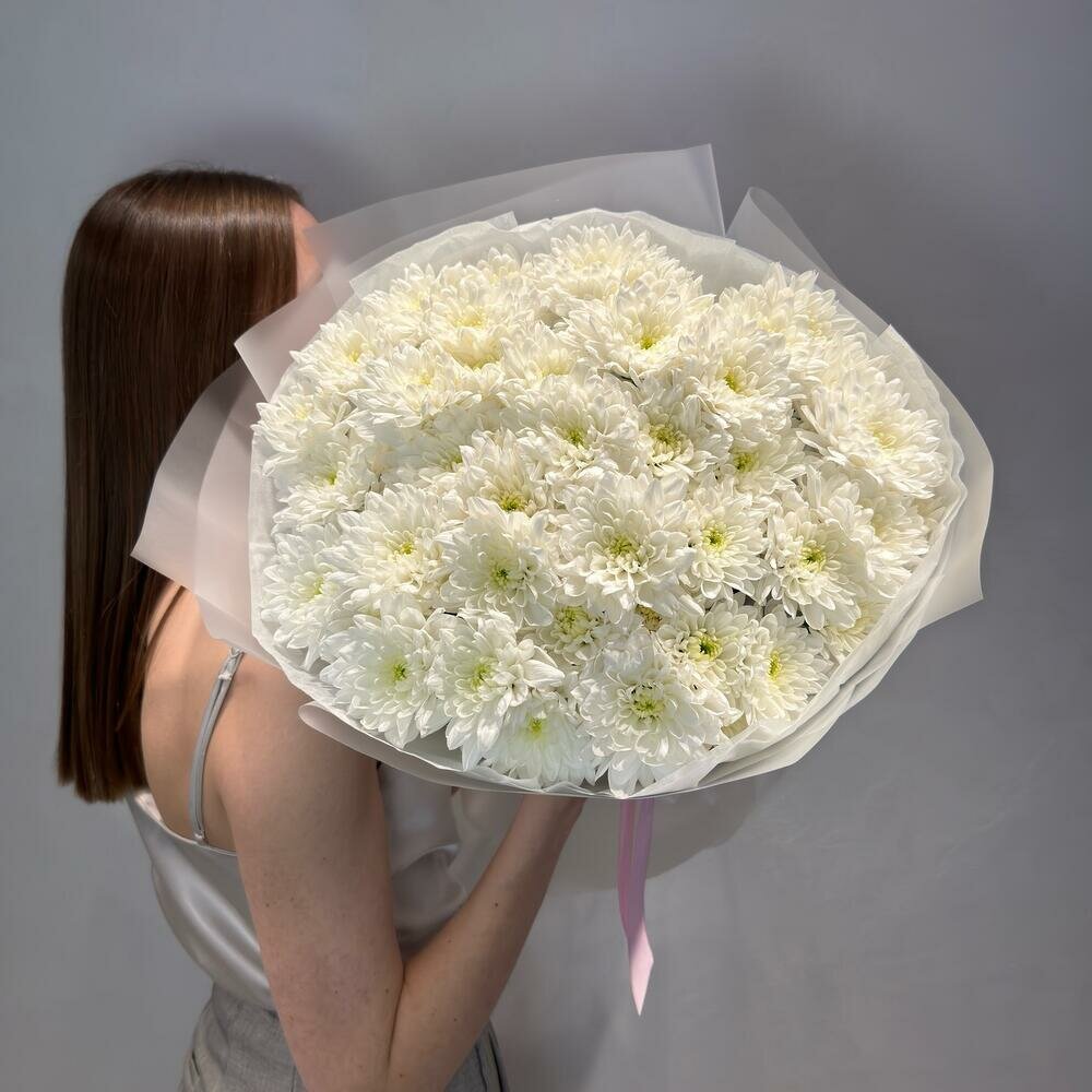 Букет из кустовой хризантемы, 9 шт, белая, полупрозрачная упаковка