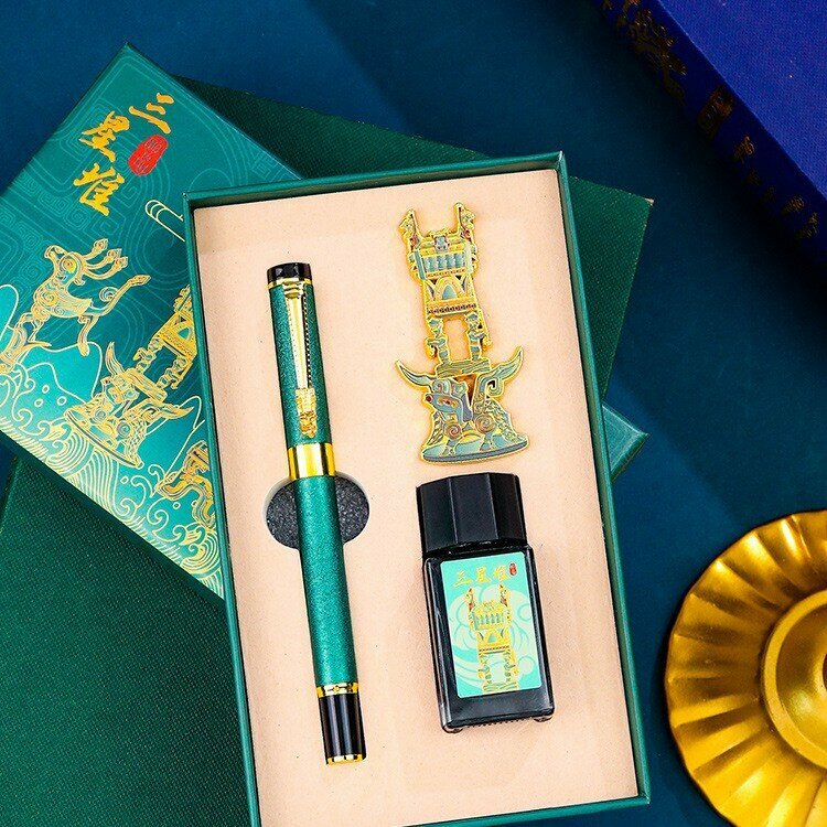 Культурные и креативные подарки Саньсиндуя, награды для студентов, подарки на день рождения, сувениры из туристических музеев, памятные вещи из сувенирных магазинов.