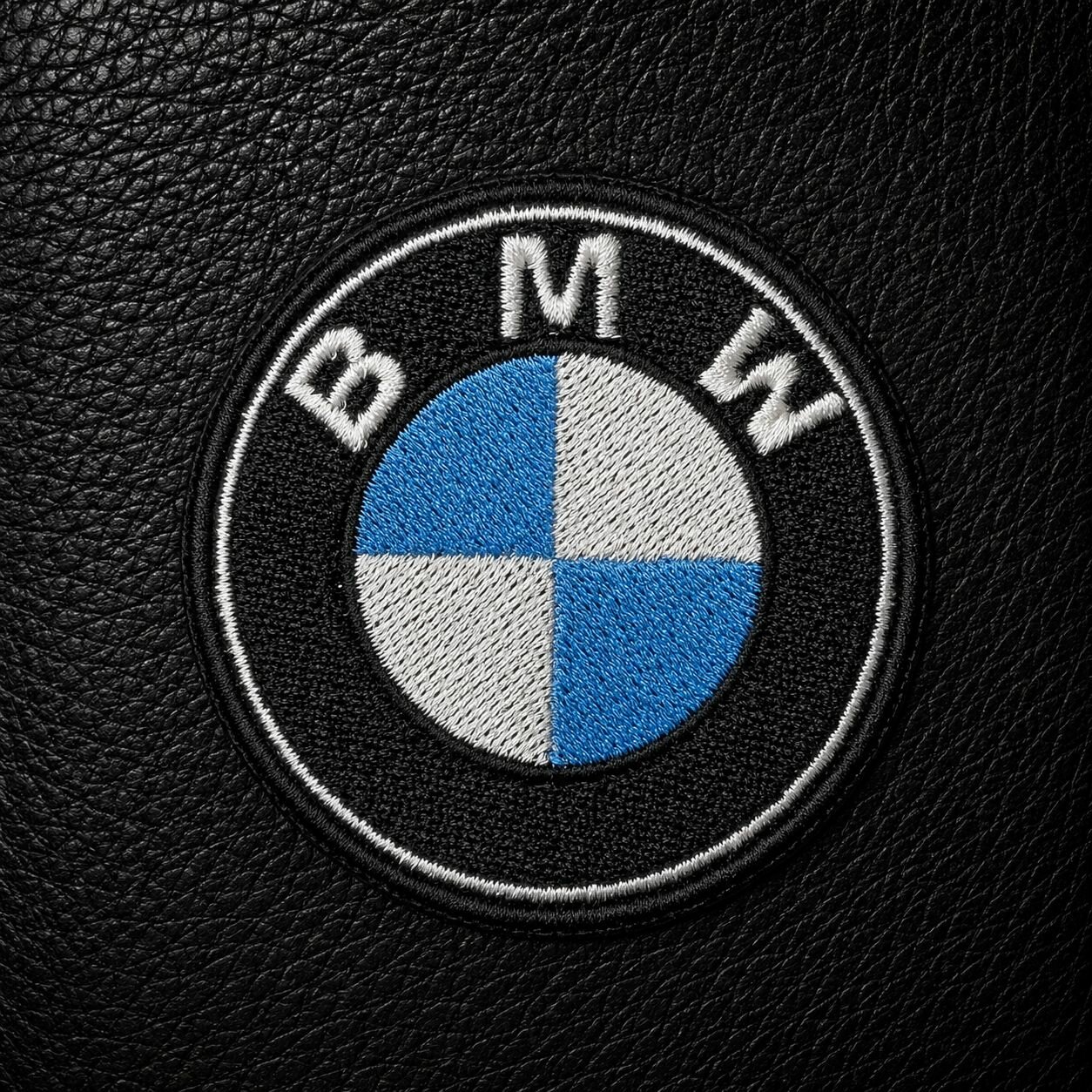 Нашивка, патч, шеврон "BMW" 60x60mm PTC822