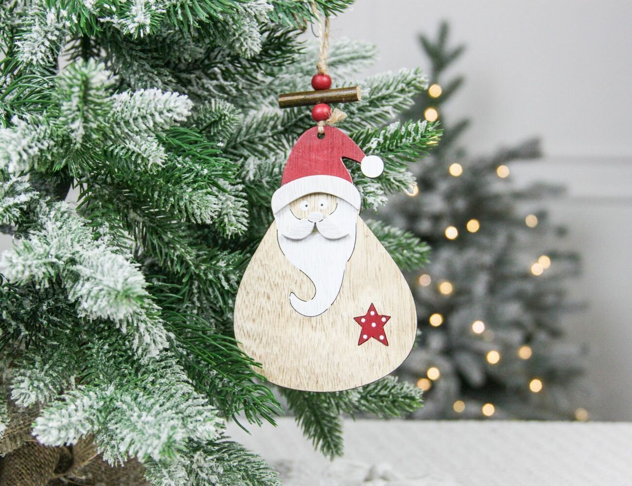 Ёлочная игрушка новогодний обаяшка санта, дерево, 8х16 см, Кэминг (Kaemingk) 550234-1