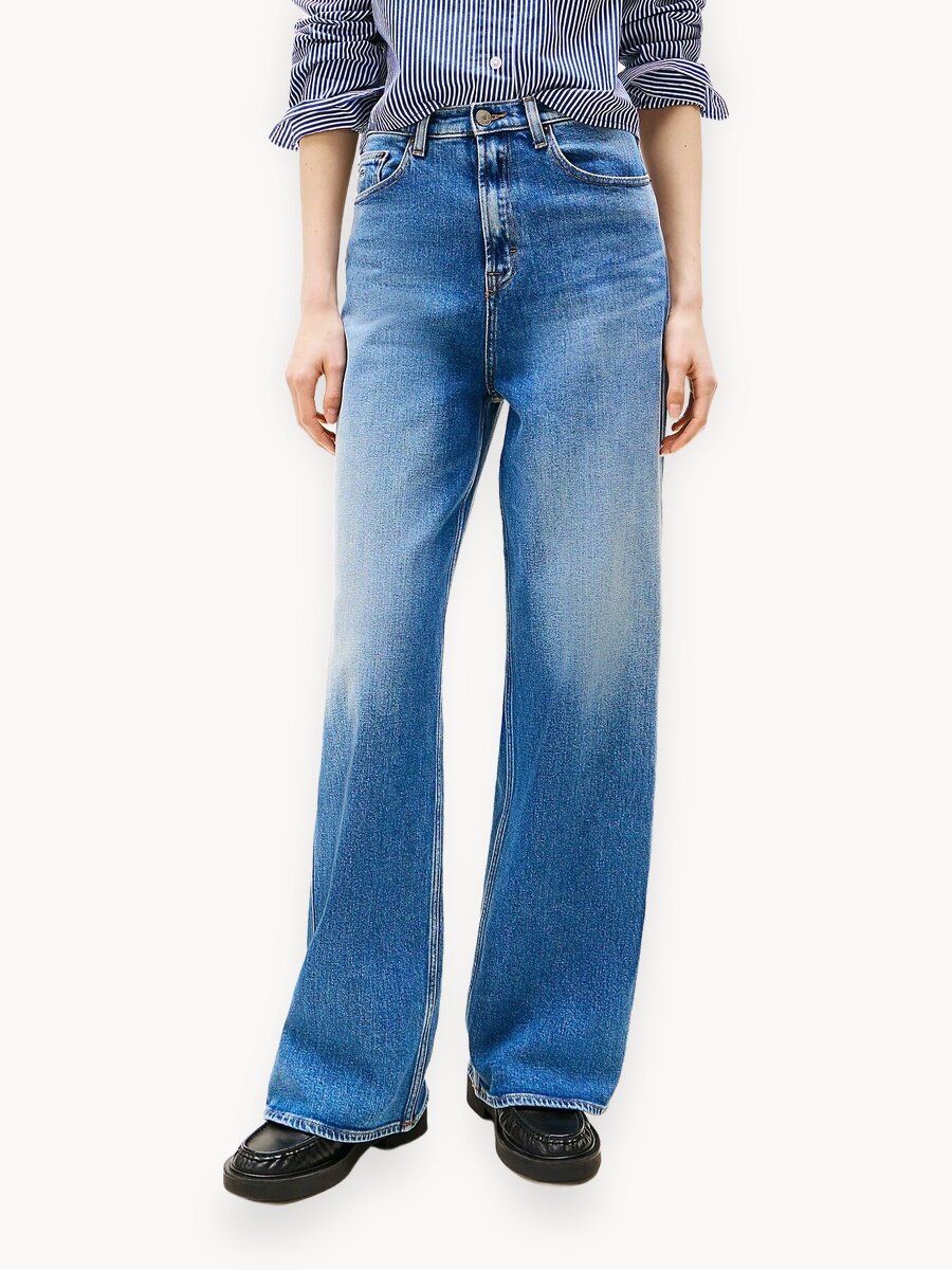 Джинсы широкие 