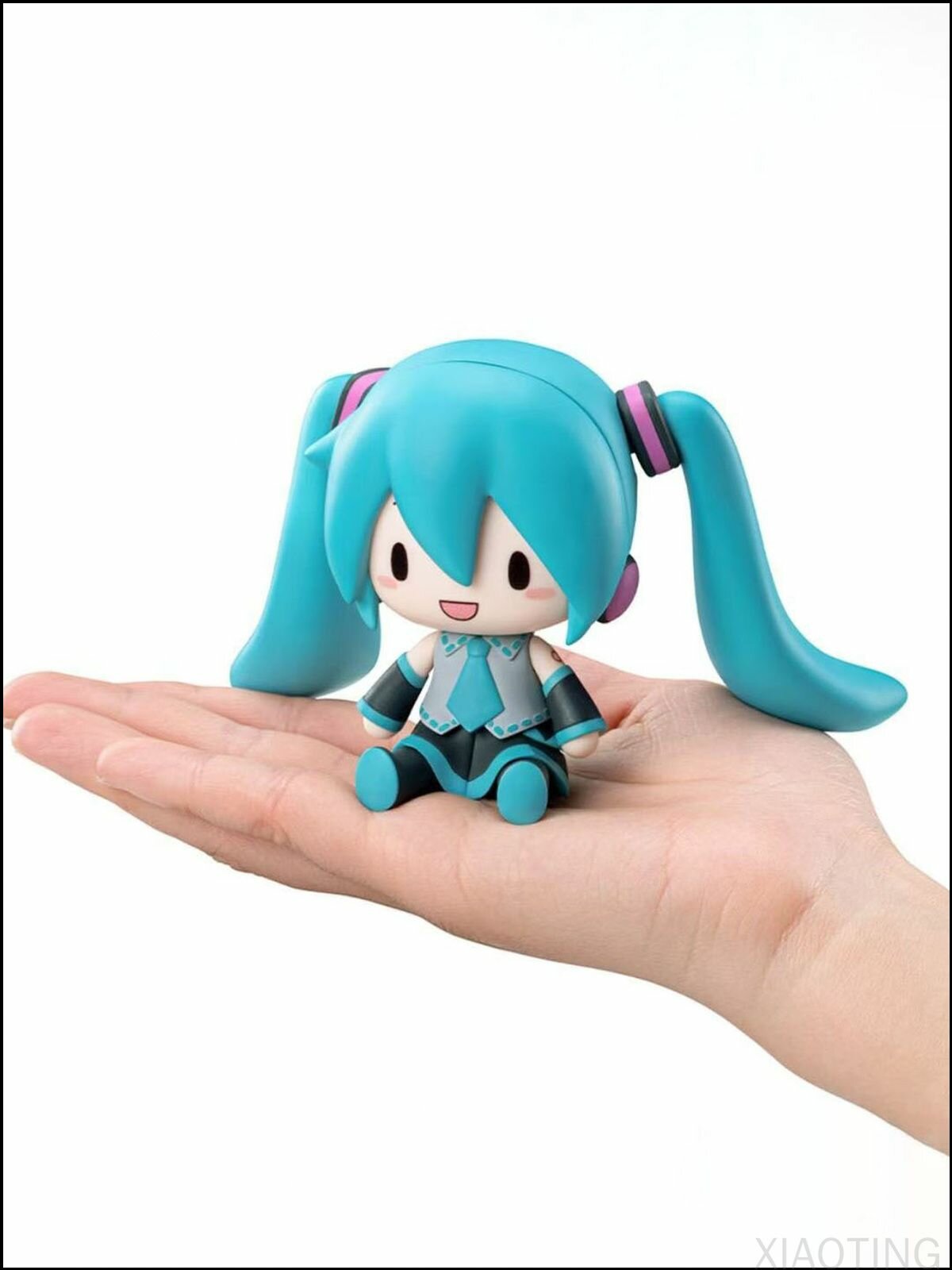 Aниме фигурка Мику Хацунэ FuFu / Hatsune Miku 8cm