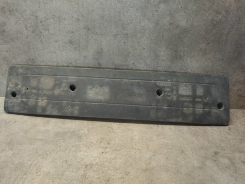 Площадка номерного знака BMW x5 E53 51118403075