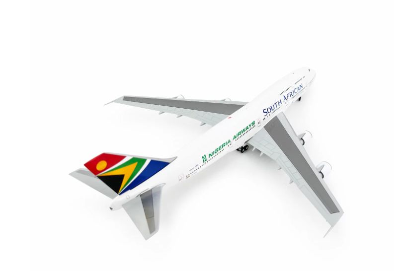 Готовая металлическая модель Boeing 747-300 авиакомпании South African Airways в ливрее Nigerian Airways, регистрация ZS-SAU, масштаб 1:200, JC Wings
