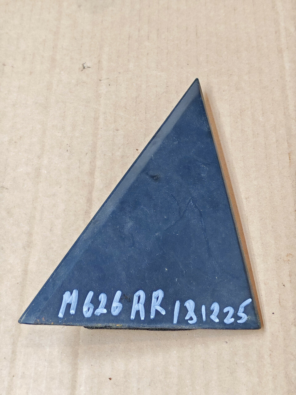 Накладка двери наружная RR Mazda 626 GE