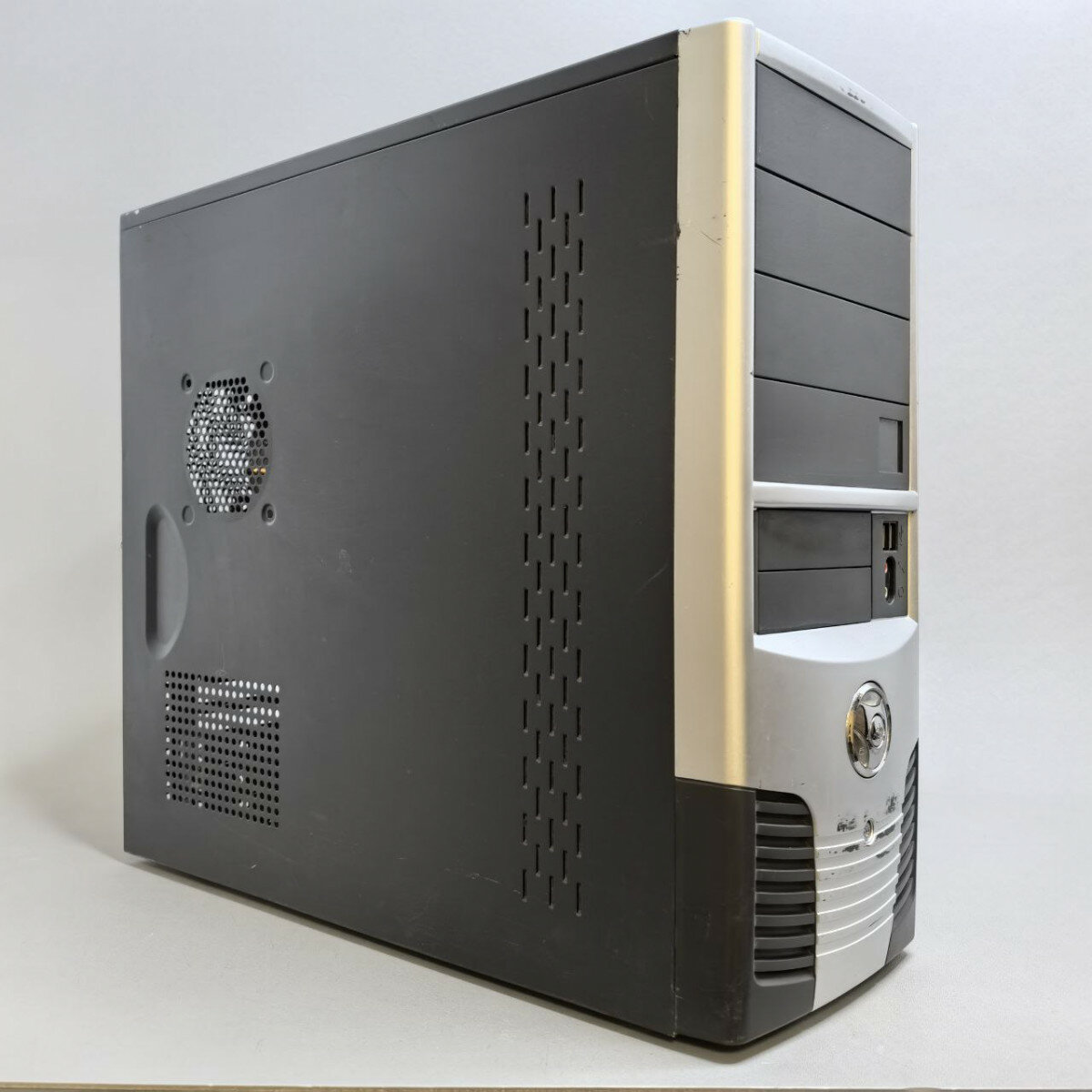 ПК Intel Core i7-2700K / 8Gb / 120Gb SSD + 500Gb HDD / Intel HD / ATX-450W