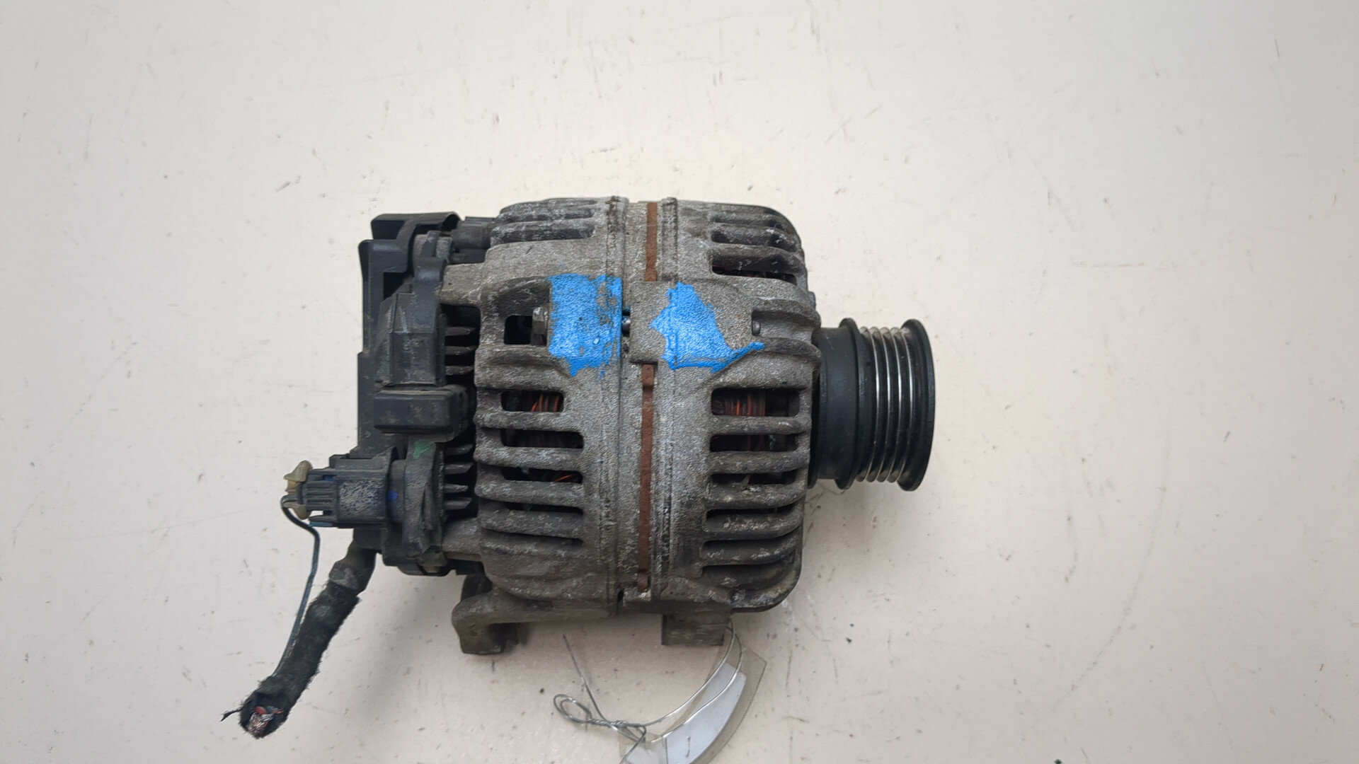 Генератор Opel Astra H Б/У