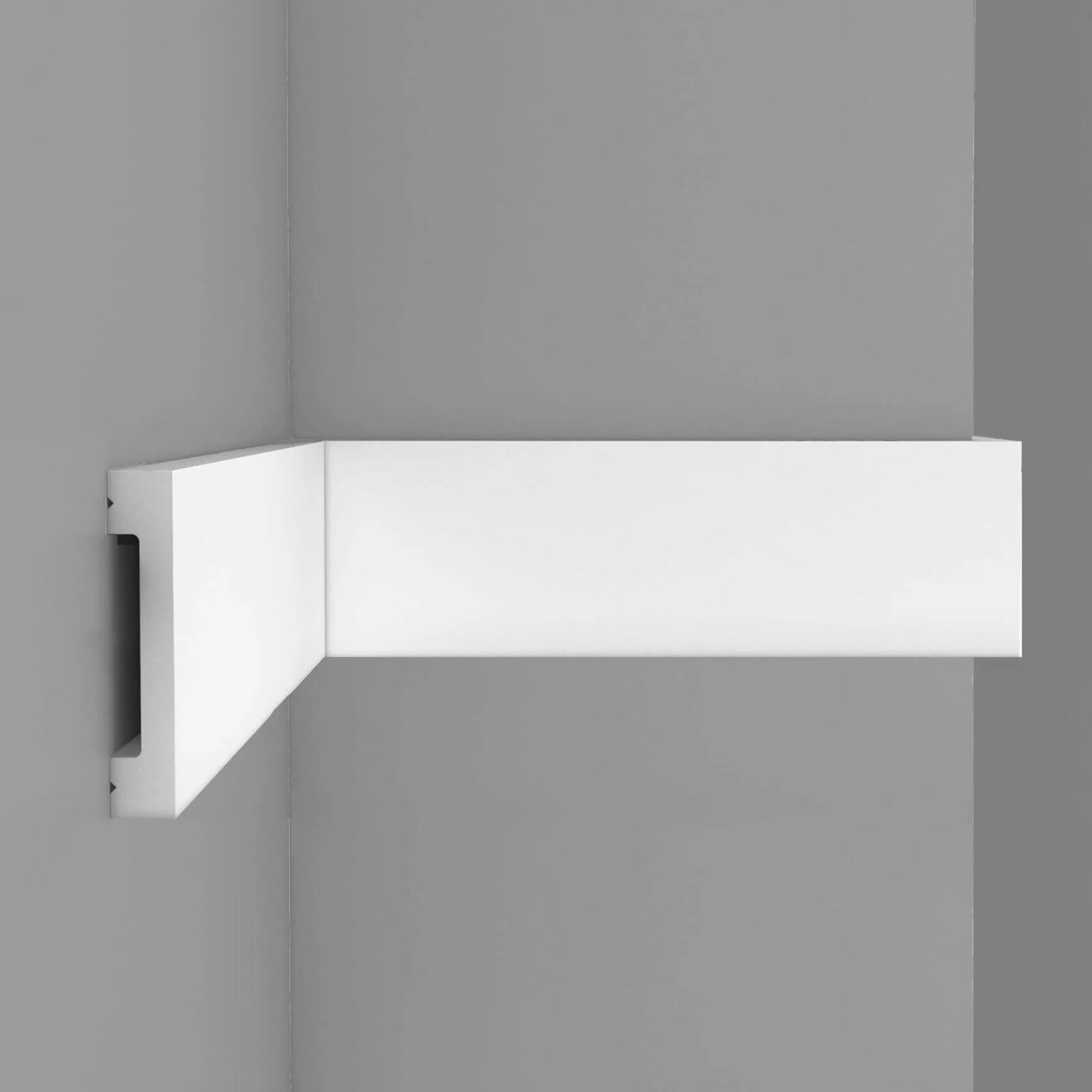 Плинтус дюрополимер напольный DECOMASTER (декомастер), 66х13х2900 мм, D157-115 ДМ белый матовый