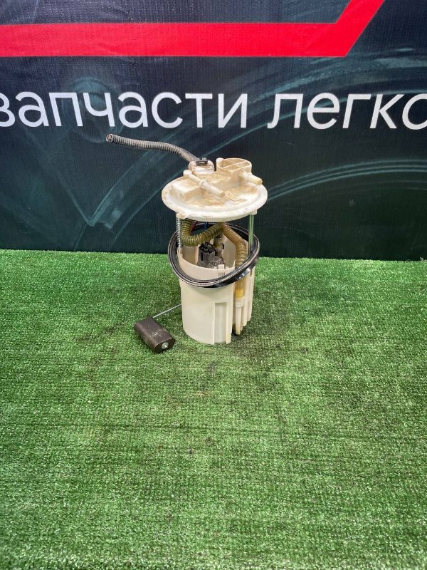 Топливный насос Lada Granta 2012 (11183) Б/У с пробегом