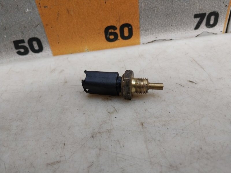 Б/У Датчик температуры Renault Symbol 2002 495332 RENAULT арт. 226306024R