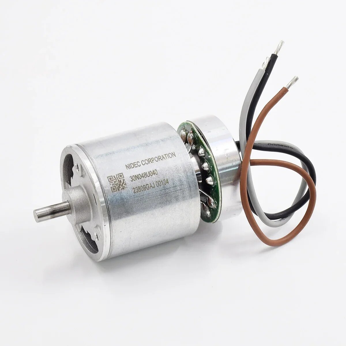 Бесщеточный двигатель Nidec 30N048U040 35 мм 12-24В