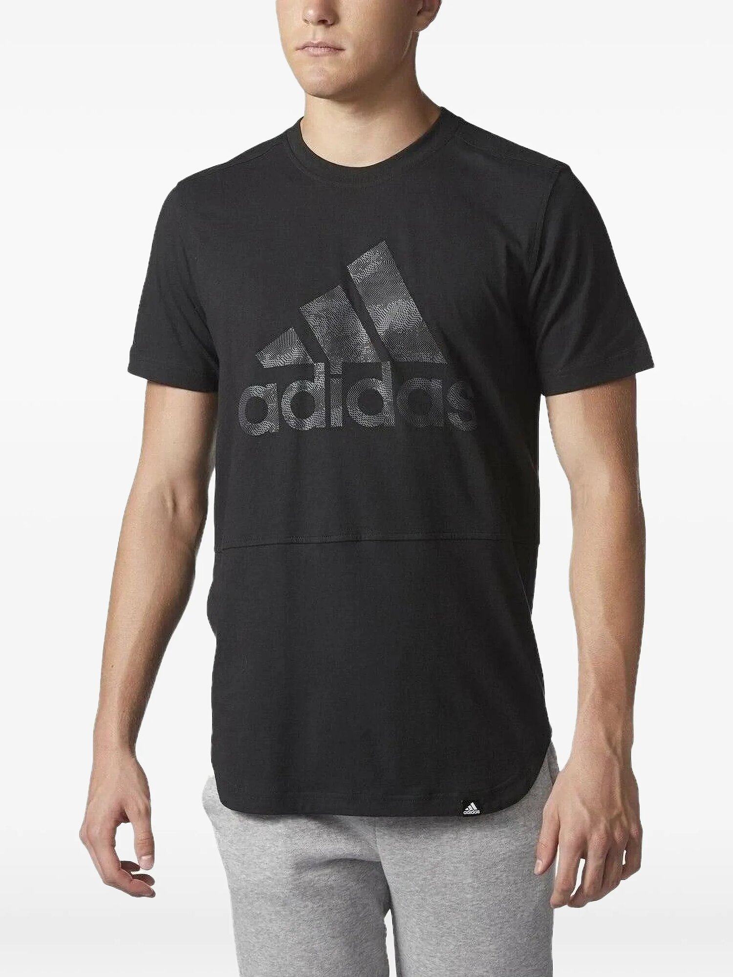 Футболка adidas