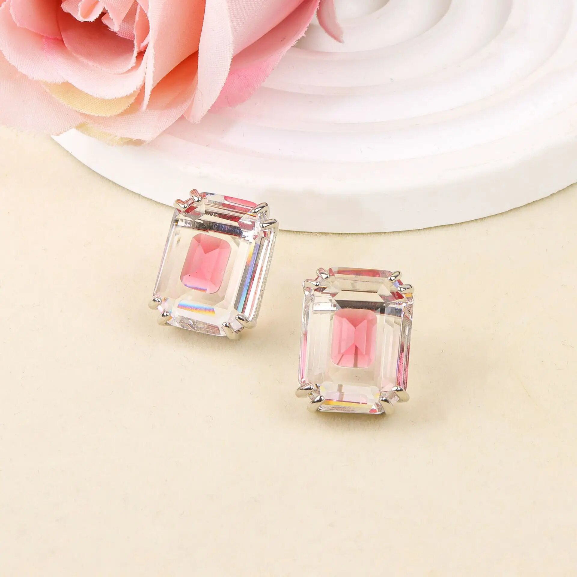 Серьги, циркон