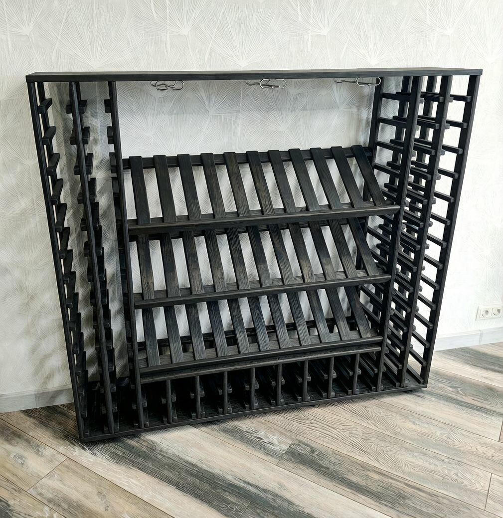 Стеллаж-витрина для вина "Коллекционер", массив сосны, вместимость более 100 бутылок, держатели бокалов, цвет черный